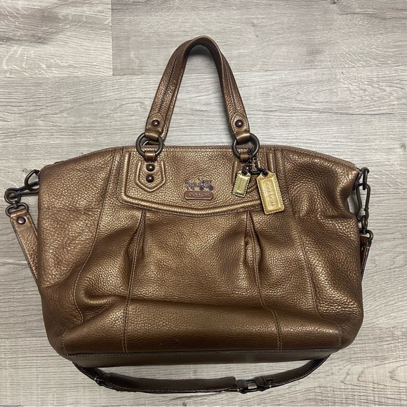 Coach | Bags | Coach Vintage Madison Claire No F968 4334 Metallic ...